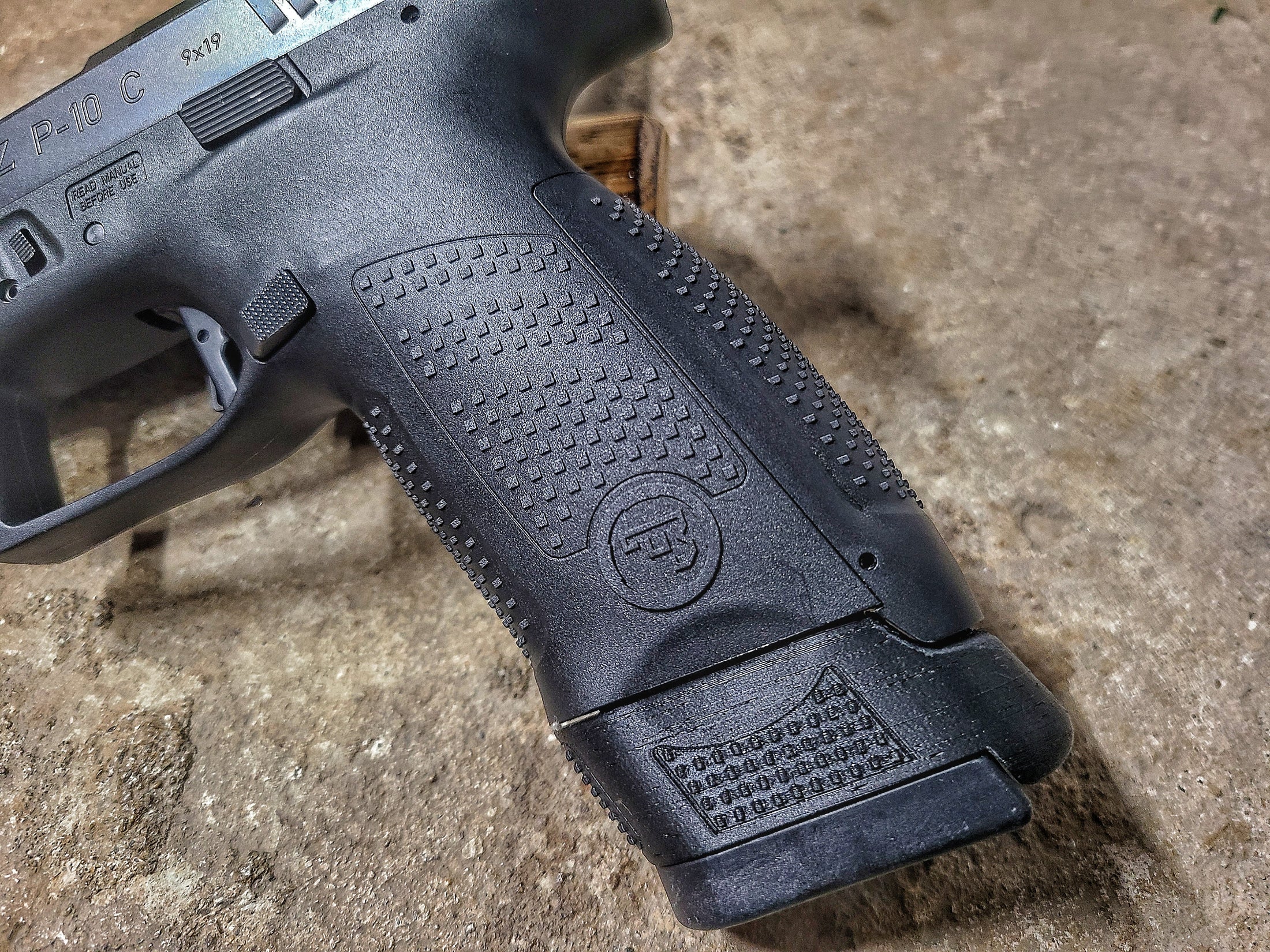 The NULL: CZ P10c 19 Round Magazine Adapter Sleeve – Variant Innovation