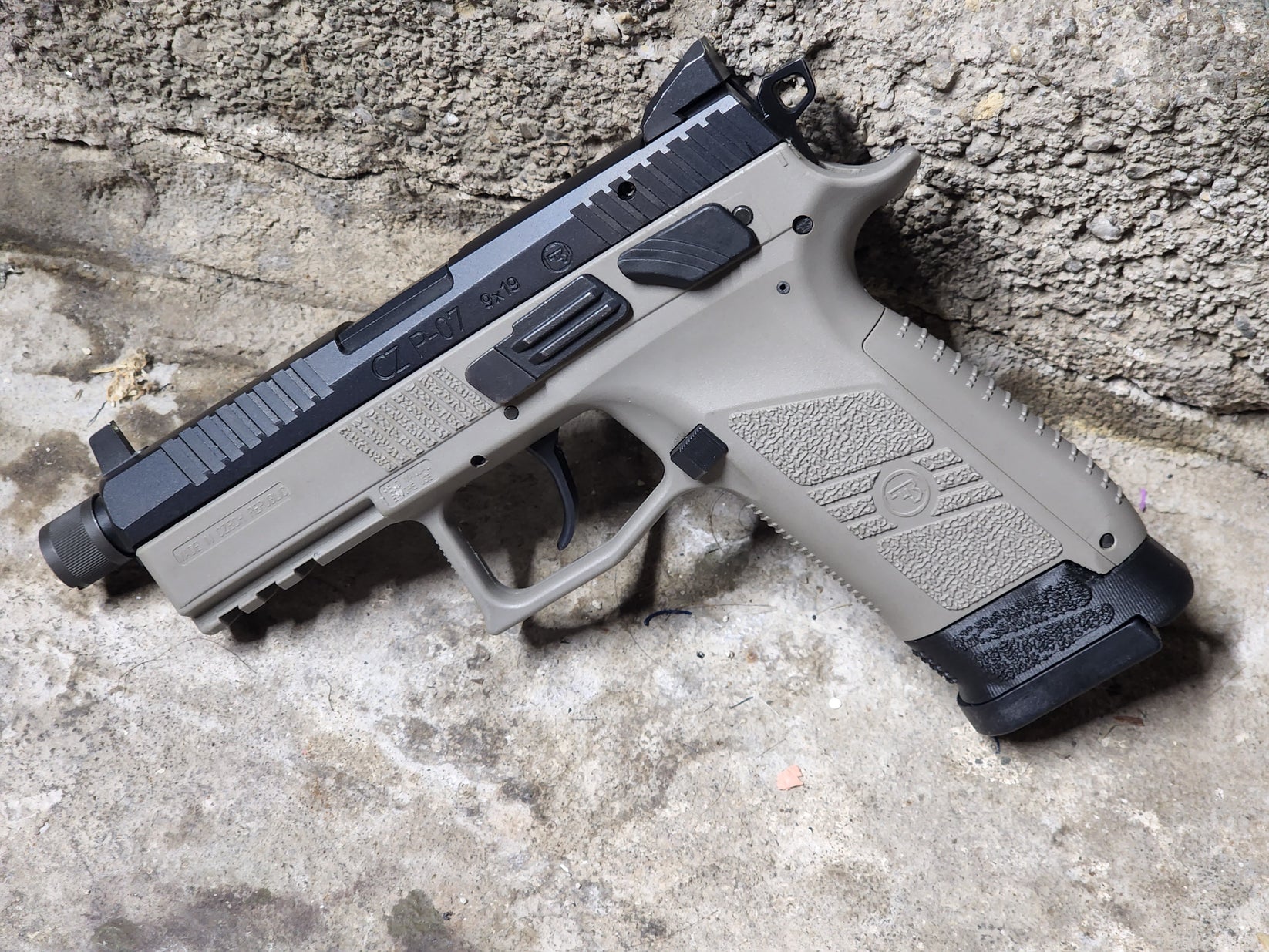 The NULL: CZ P07 19 Round Magazine Adapter Sleeve – Variant Innovation