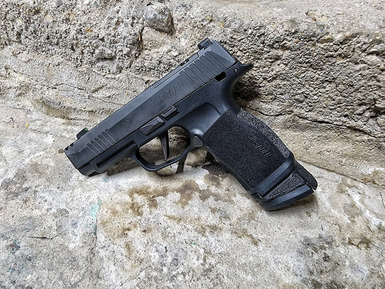 The NULL: Sig Sauer P365X & XL 17 Round Magazine Adapter Sleeve ...